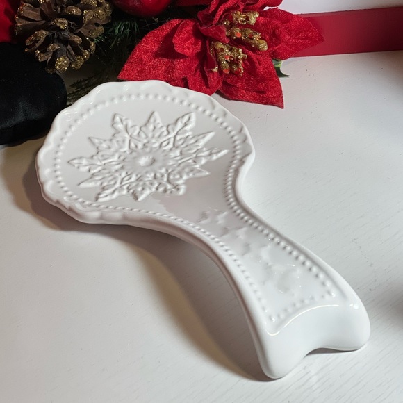 Holiday | 1 Leftsnowflake White Spoon Rest | Poshmark